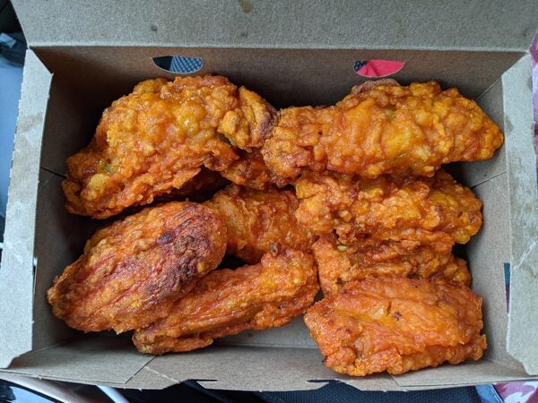 [7 Eleven] $7.11 for 10 Chicken Wings all long weekend (July 29-31 ...