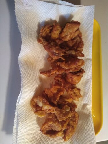 Deep fried chicken skin (didn't know it was a thing in of itself ...