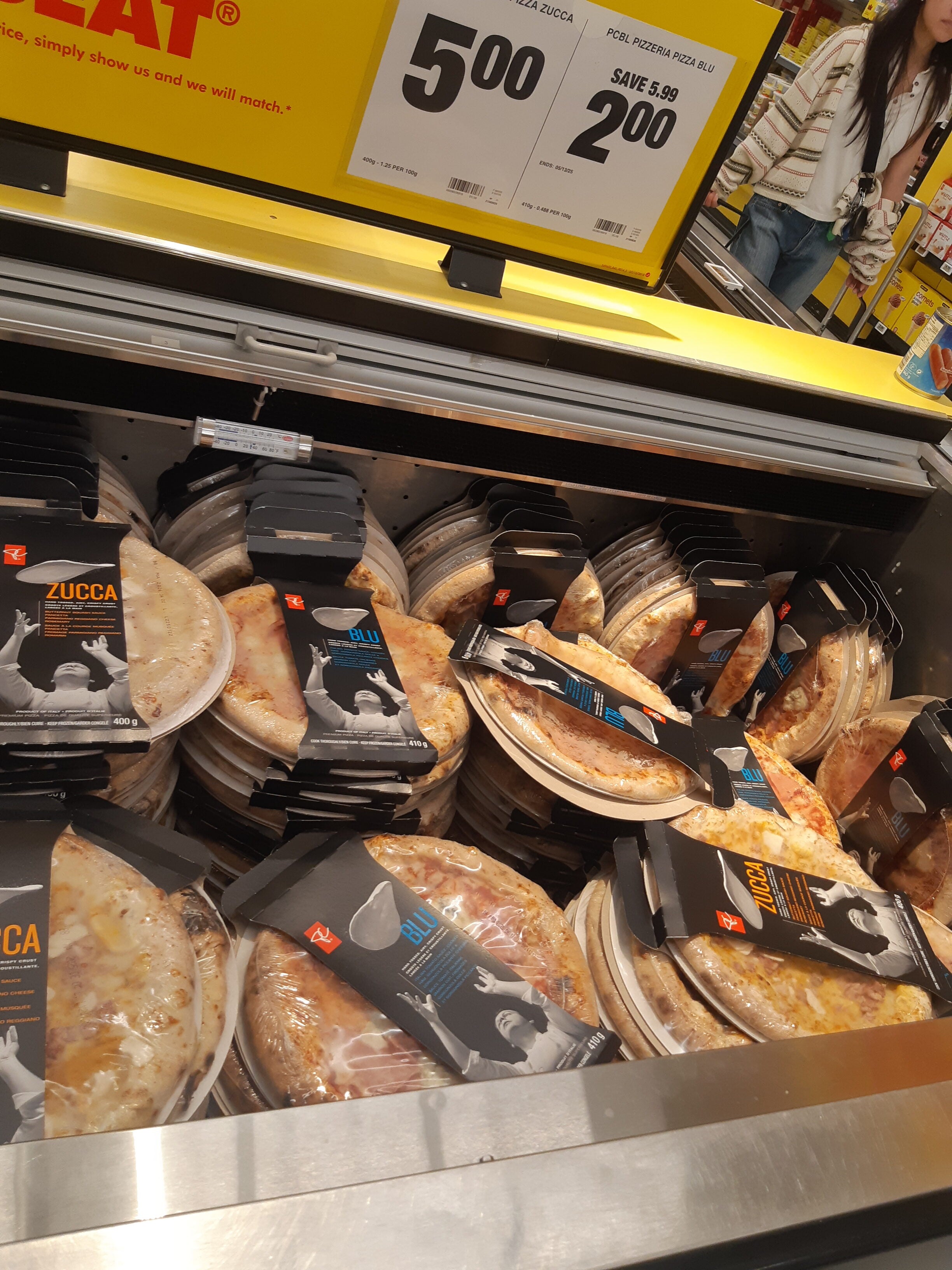 [No Frills] [Dufferin Mall, Toronto] PC Black Label "Blu" Pizza - $2.00 ...