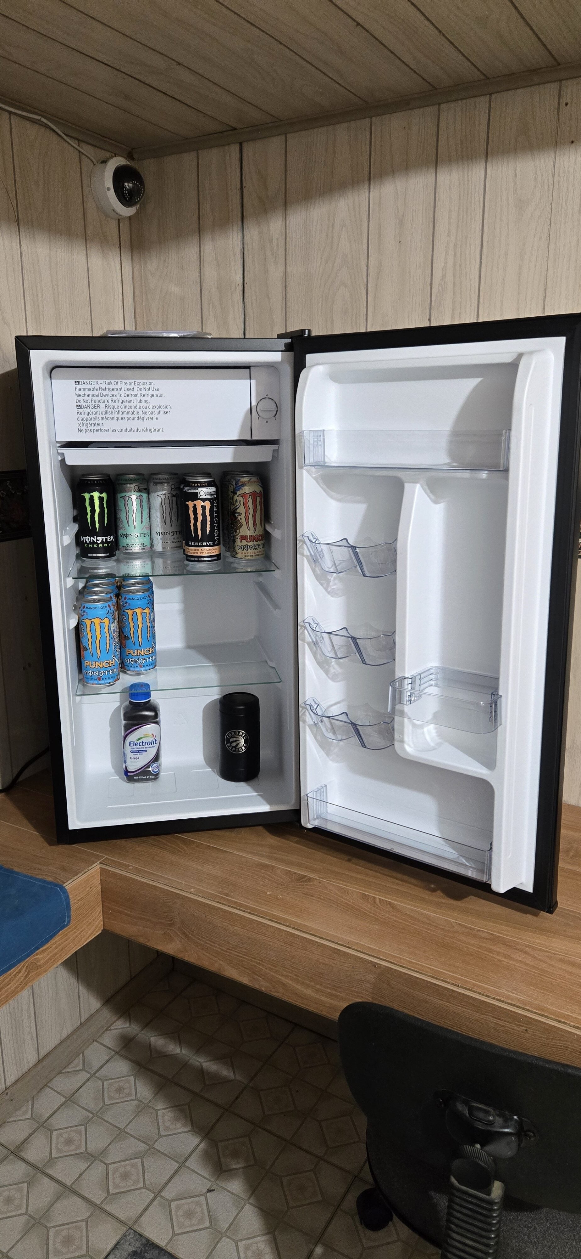 [Daily] 2025/12/01 - Michelob Ultra Superior Access "Win a Trip for 2 ...