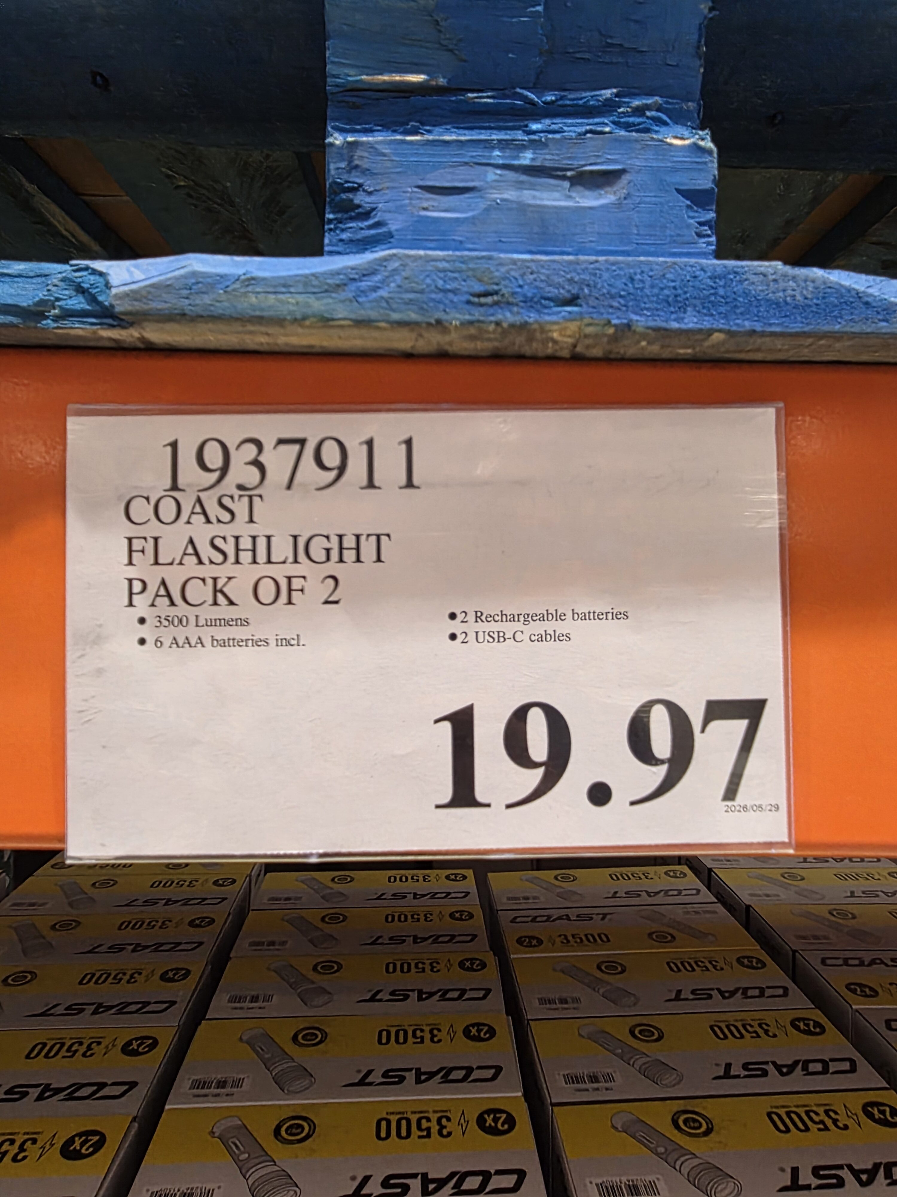 Costco (Ajax): Coast Flashlight 2 Pack, $19.97 - RedFlagDeals.com Forums